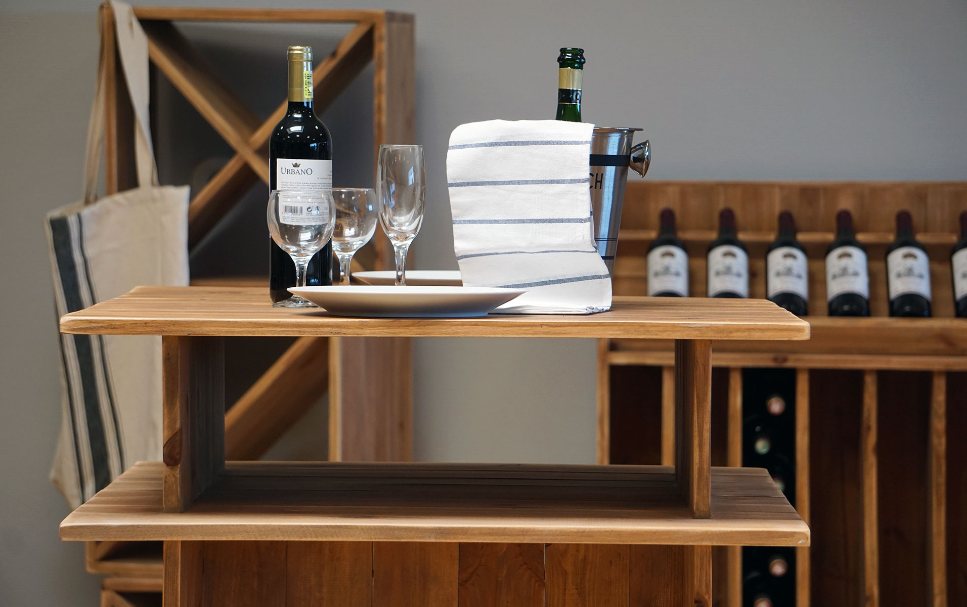 Comment choisir ses tables pour son restaurant ? | TRADIS